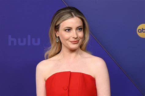 Gillian Jacobs Image