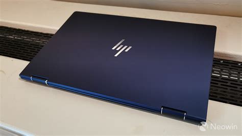 Hands On With The HP Elite Dragonfly Neowin