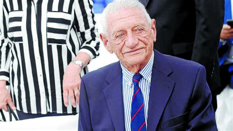 Etiqueta Fernando Matthei La Tercera