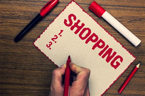 필기 텍스트 쇼핑 고객 구입 상품 제품 스토어 경험 3 좋은 작은 피치 아트 종이 사랑 스러운 사랑 아이디어 나무 그림자 펜 마커 구매자를 의미 하는 개념 가격에 대한 스톡