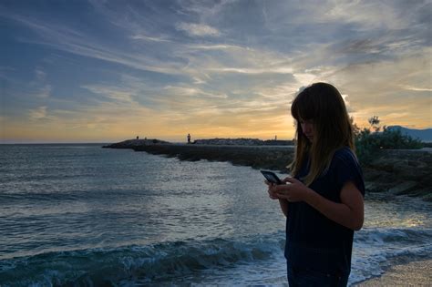 Gadis Pantai Di Luar Rumah Foto Gratis Di Pixabay Pixabay