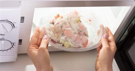 Can You Microwave Tupperware Plastic Safely Kitchensanity