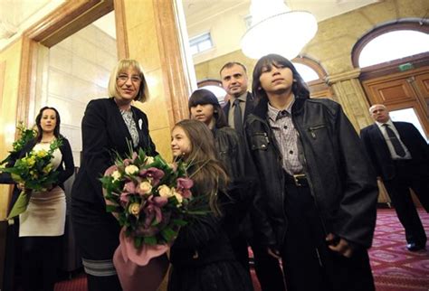 Бербатов купува роял на Хасан и Ибрахим