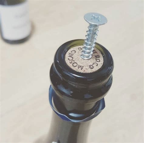 와인 오프너없이 코르크마개 따는 법 정말 쉬움 네이버 블로그