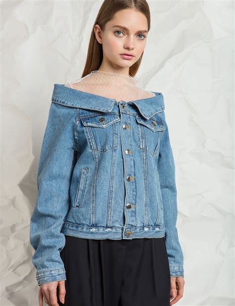 Cute Shirts Find New Trendy Tops For Women At Pixie Market Trendy Tops For Women Trendy