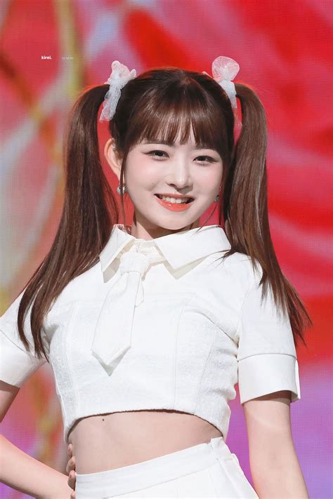 South Korean Girls Korean Girl Groups Kpop Girl Bands Starship