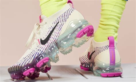 Nike Air Vapormax Flyknit 3 女鞋。nike Tw
