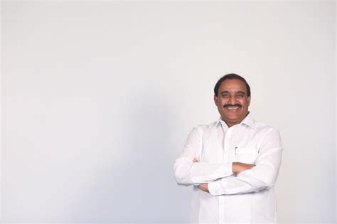 Venigalla Anand Prasad Army Nizam Paalana Nundi Vimukthi Kavalante