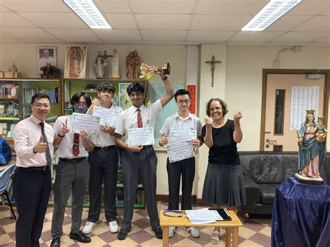 Prize Presentation Of Hk Secondary Schools Debating Competition 聖類斯中學