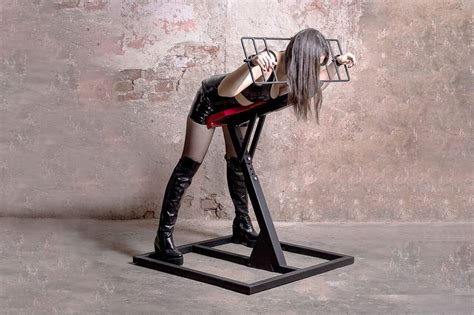 IMMOBILIZATION SEX STAND BDSMarchitecture