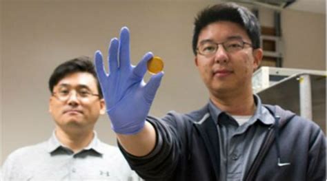 New Solid State Supercapacitor That Uses Body Heat To Charge Gadgets