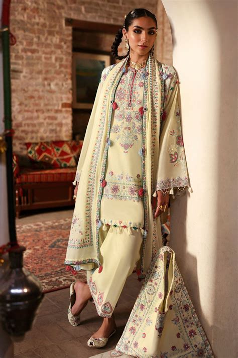 Zaha Festive Lawn 25 Meherbano Zf 25 01 House Of Maryam