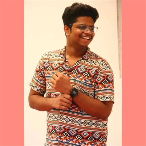 Ara Vin Dan • Threads Say More