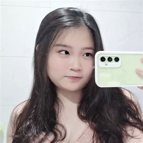 心怡 Xyyuuuuu • Threads Say More