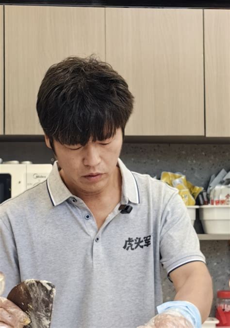 周杰倫現身「早餐店」？ 餐台煎蛋餅畫面全被拍｜東森娛樂