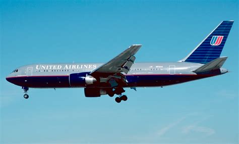 N612ua Boeing 767 222 Lax 19970128 Kjell Nilsson 11 Sep 20… Flickr