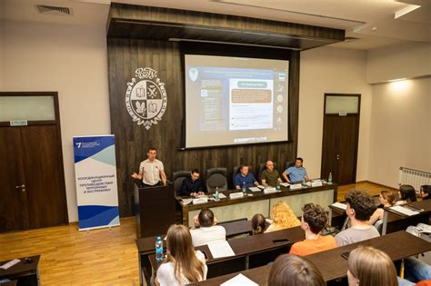 Студенты ВГСПУ приняли участие в работе научно практического круглого стола по противодействию