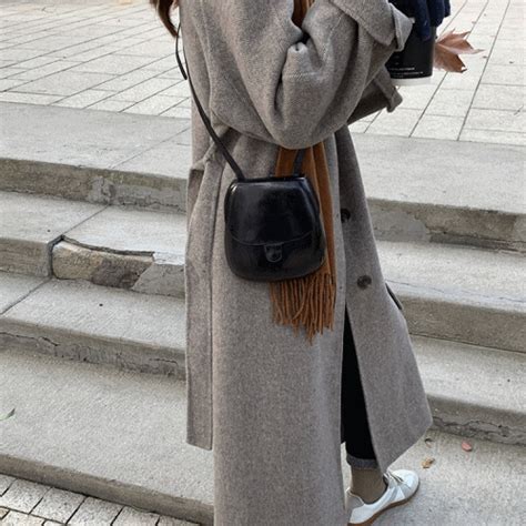 데이달링 인기상품 카멜헤링본그레이 둥근카라 허리 스트랩 모던시크 롱 모직 코트 Jk 자켓