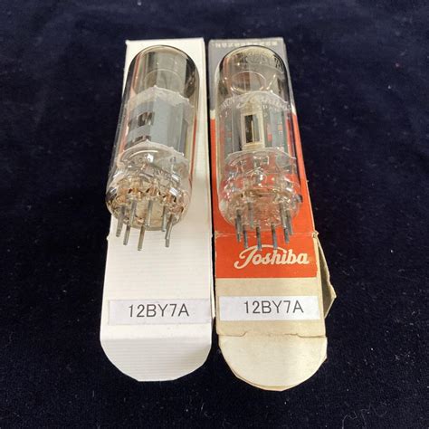 東芝製真空管 12by7a 未使用品 メルカリ