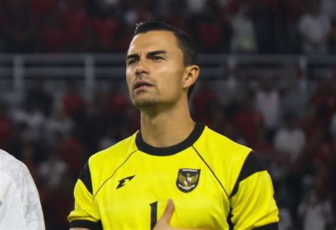 Emil Audero Cedera Maarten Paes Semakin Dekat Pulih Dari Cedera Hamstring Kamustimnas