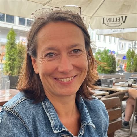 Connyneuber • Threads Say More