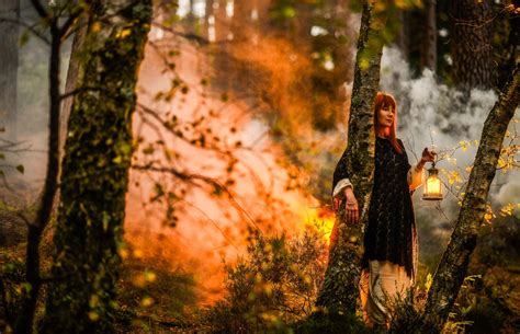 Astrologer Psychic Photography Shoot Of Bilil Dizier Mallegoll — Gavin Macqueen Photography