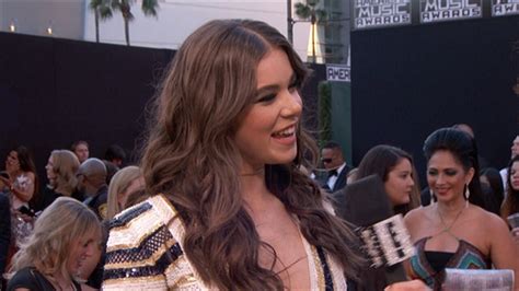 Hailee Steinfeld On First Time She Heard Love Myself E News
