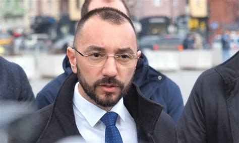 Хекимян Васил Терзиев се опитва да зарови боклука но той ще изплува на повърхността ᐉ Новини