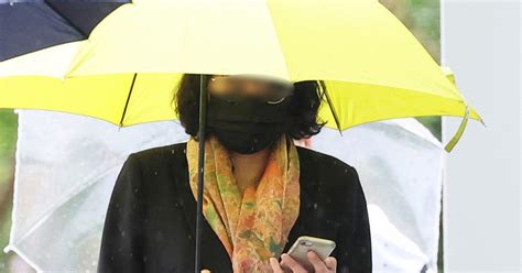 법카 유용 의혹 김혜경 측근 배모씨 구속심사 출석