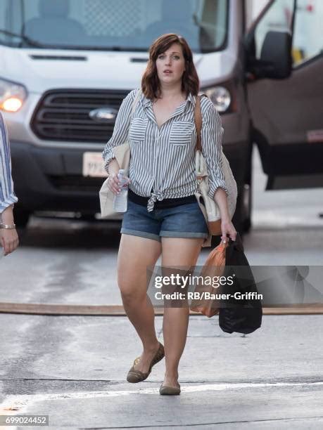 2 033 Allison Tolman Fotos Und Hochauflösende Bilder Getty Images