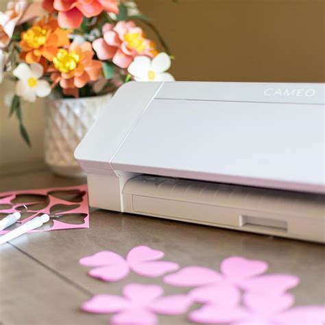 Режущий плоттер Silhouette Cameo 4 белого цвета