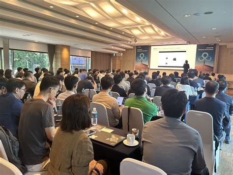 Joanne Huang On Linkedin Nutanix Edbpostgresai Justsolveitwithpostgres Databasemigration Dbms