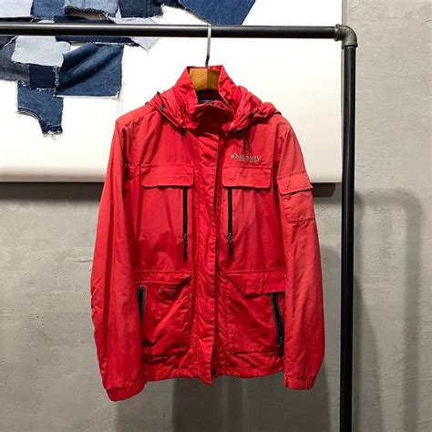 디스커버리 여성 바람막이90 급처합니다 세컨웨어