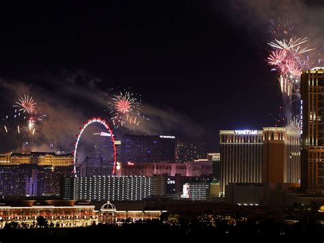 July 4th Fireworks Las Vegas Strip