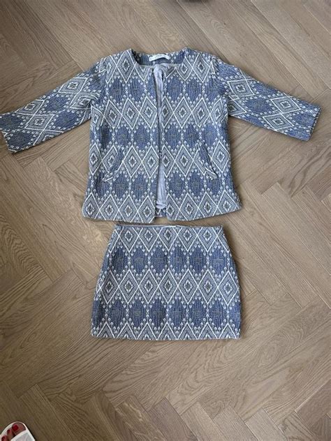 Костюм — ціна 900 грн у каталозі Костюми зі спідницею Купити жіночі речі за доступною ціною на