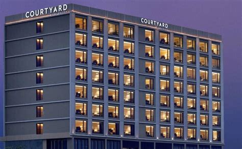Courtyard By Marriott Ahmedabad Luxury Accommodations And Amenities