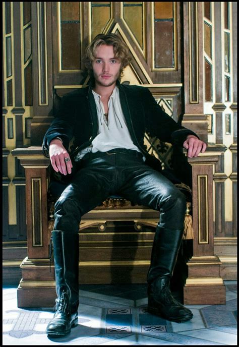 Toby Regbo Reign