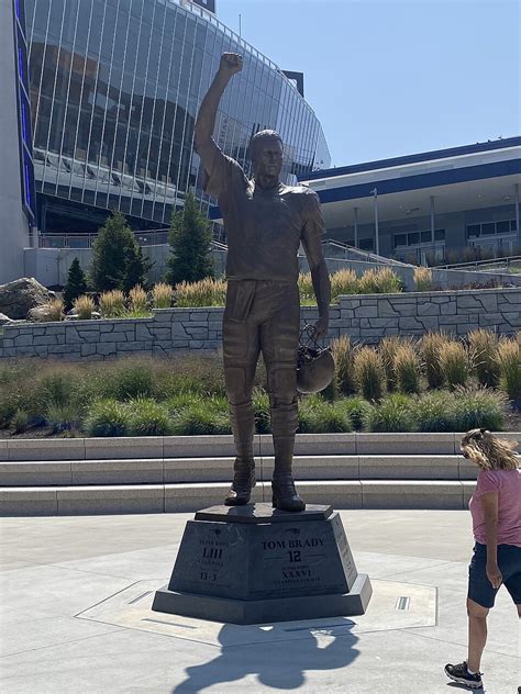 File Tom Brady Statue  Wikimedia Commons