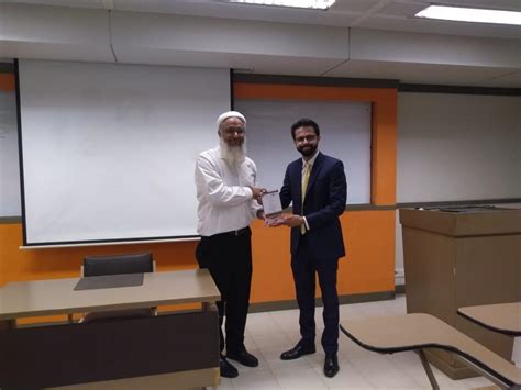Riskmanagement Projectmanagement Speak Iba Shahbaz Nadir