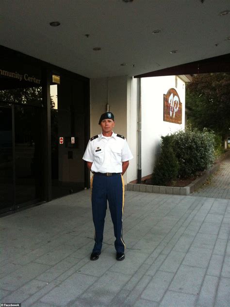 Army Officer Admits Sharing Classified Intel On Dating App