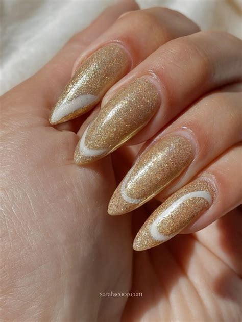 35 Champagne Nail Designs