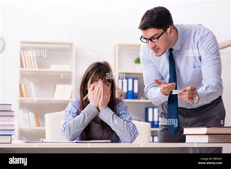 Male Lecturer Giving Lecture To Female Babe Stock Photo Alamy