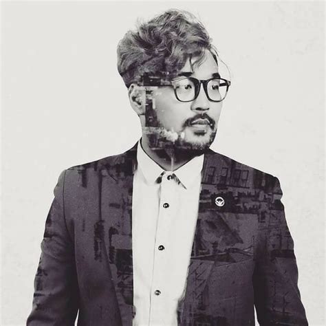 Яг Түүн Шиг Нацагдорж Наки