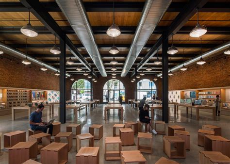 Apple Store Williamsburg By Bohlin Cywinski Jackson Uses Exposed Brick
