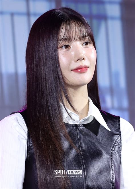 [공식]권은비 워터밤 부산 불참…건강상 이유 추가 휴식 필요