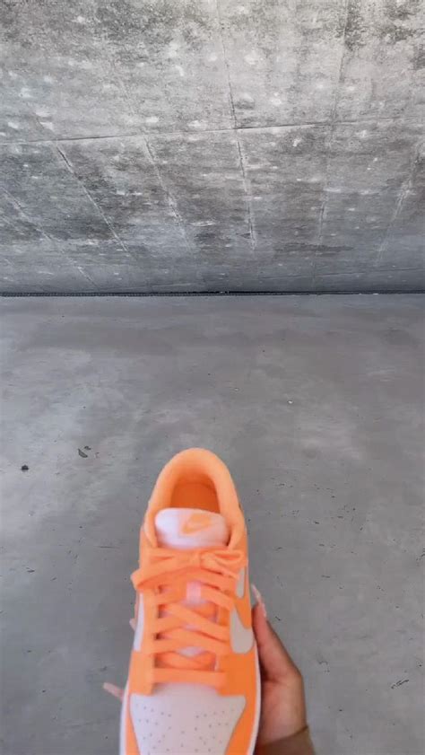 Nike Dunk Peach Cream Wmns Cream Outfits Dunks Outfit Nike Shoes Girls