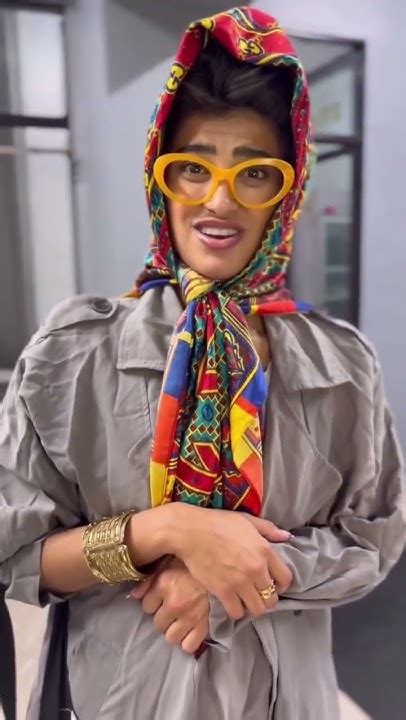 تنها زن یک دست گوگولی دار😂😂 Youtube