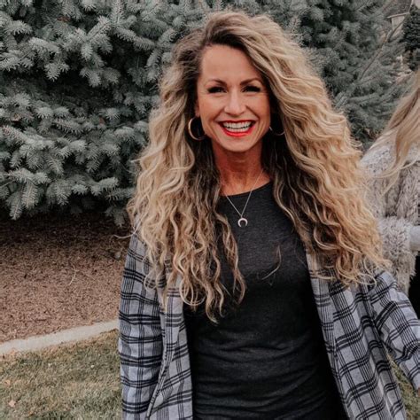 Emily Engemann Net Worth 2023 Age Height Weight And Husband