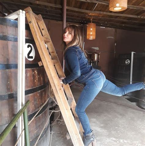 Como el vino Así de sexy se ejercita Eva Gómez Tecache cl