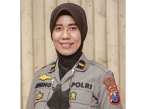 Ipda Nining Menolong Empat Perempuan Bermodal Minyak Kayu Putih